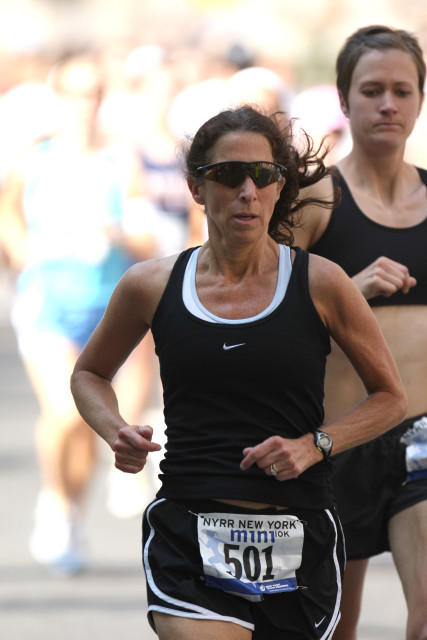 Sharon Vos - UjENA FIT Club Interviews